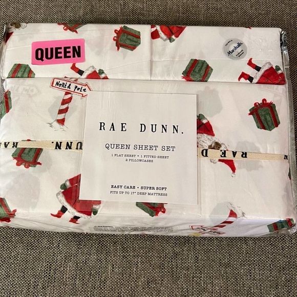 Rae Dunn | Bedding | Rae Dunn Queensheet Setsanta And Mrs Clause North ...